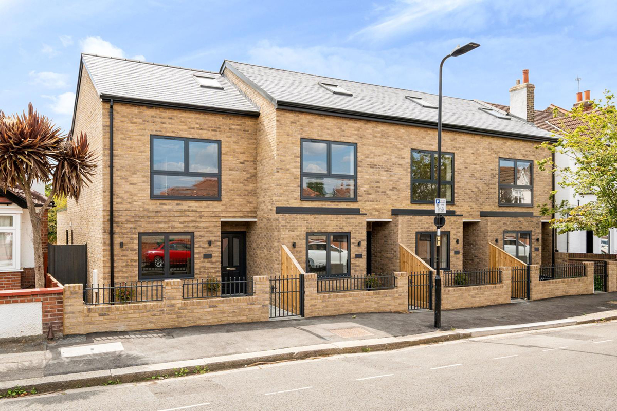 Ealing Haven - RANDLAND